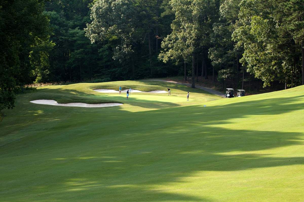 Explore Golf Community Living at Lake Keowee in Seneca South Caroli...