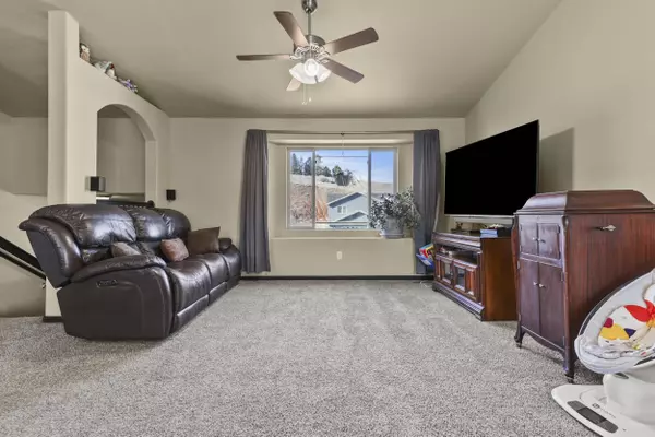 2636 Meadows Drive, Sturgis, SD 57785-0000 - Mount Rushmore Associa...