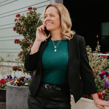 Real Estate Agent – Amy Reid - Real Broker