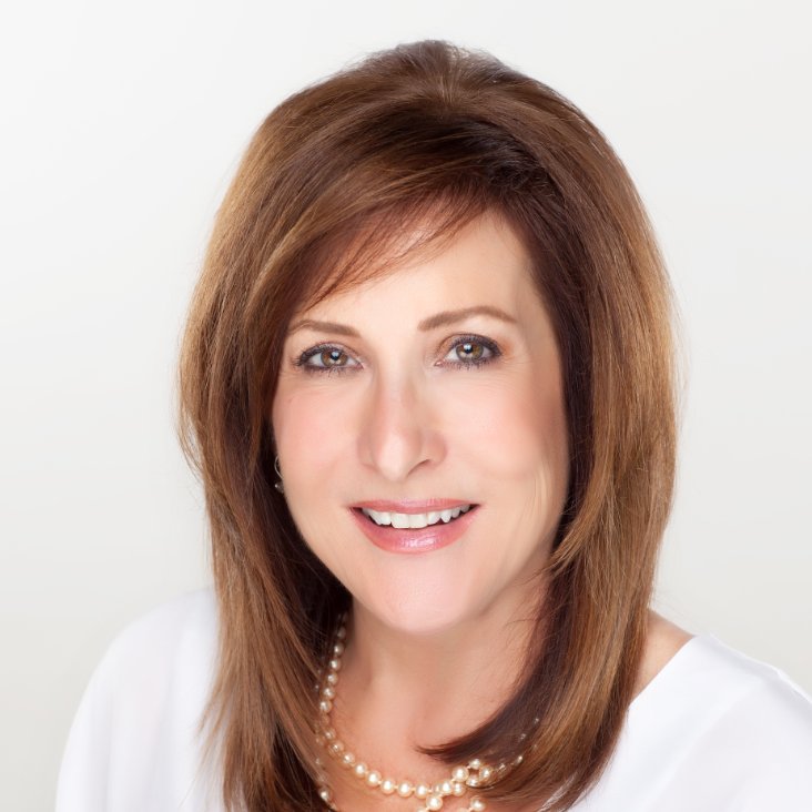 Real Estate Agent – Alice McNeely - Rêve | Realtors