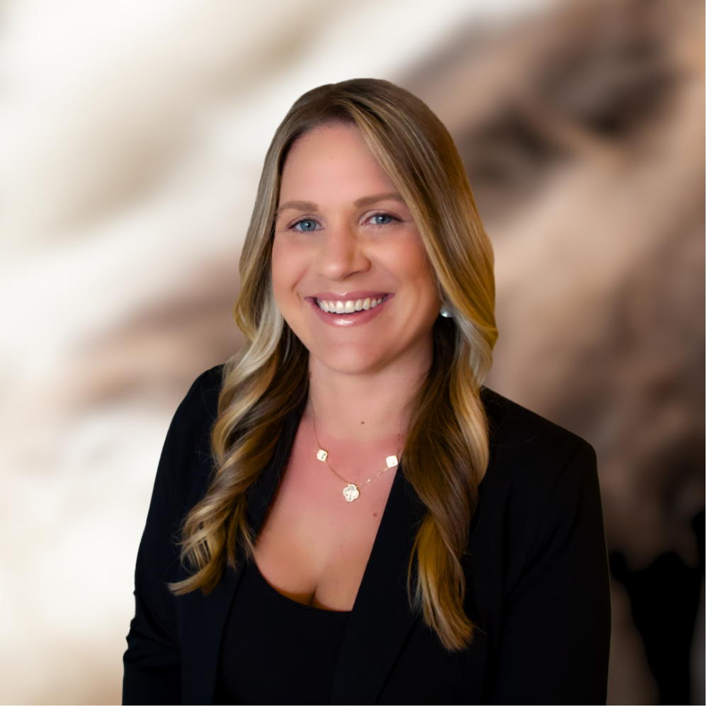 Real Estate Agent – Ember Briles - LifeStyle Real Estate Firm