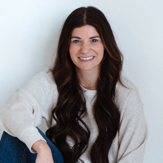 Real Estate Agent – Alyssa Curnutt - REAL Broker, LLC