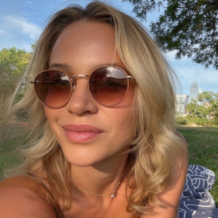 Real Estate Agent – Amber Haley - Real Broker LLC